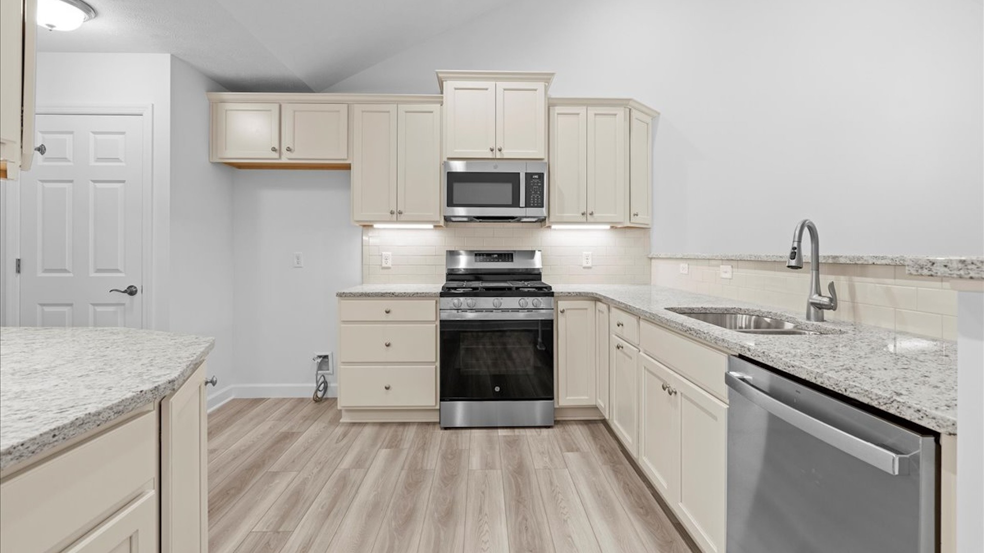 1261 Sandy Ridge Drive, Sarver, Pennsylvania | Quick Move-In Home at ...